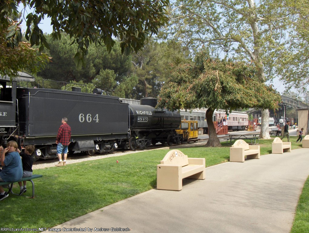 SHARP 7, ATSF 664, ROX 670 & PRR 4418